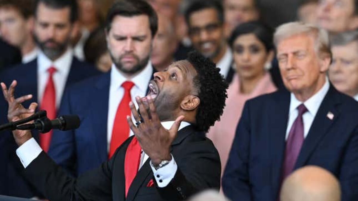 Internet Dragged to Hell Black Pastor Who Gave Inauguration Prayer ...