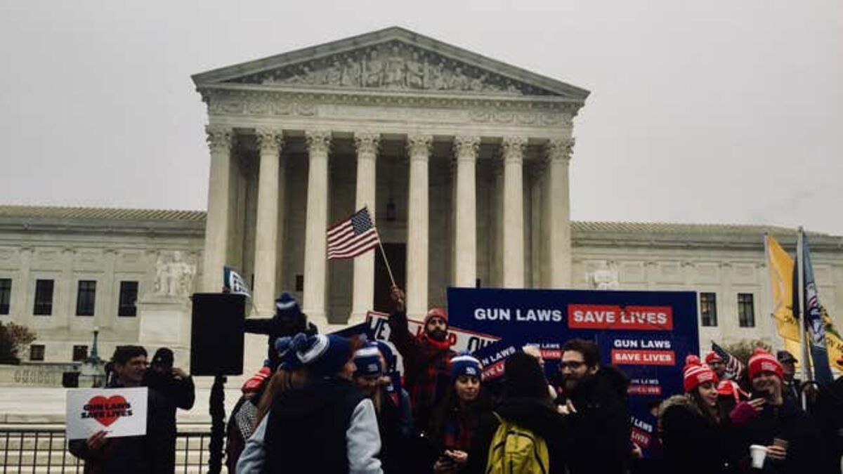Justices fire warning shots at Supreme Court hearing on gun rights