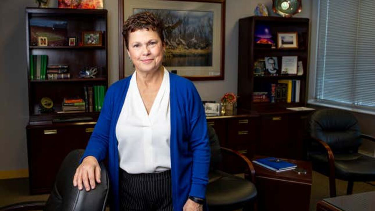 Gates Foundation takes on poverty in the U.S. with $100 million commitment