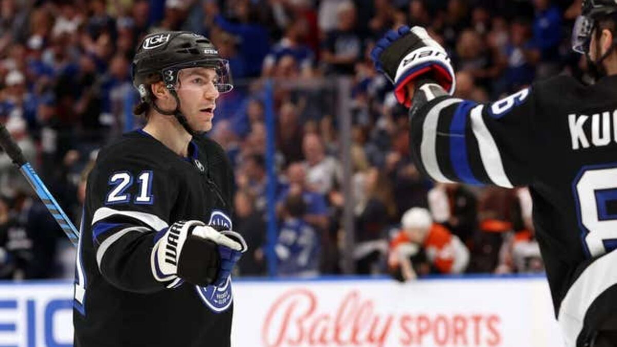 NHL roundup: Brayden Point's 6 points lead Lightning past Rangers