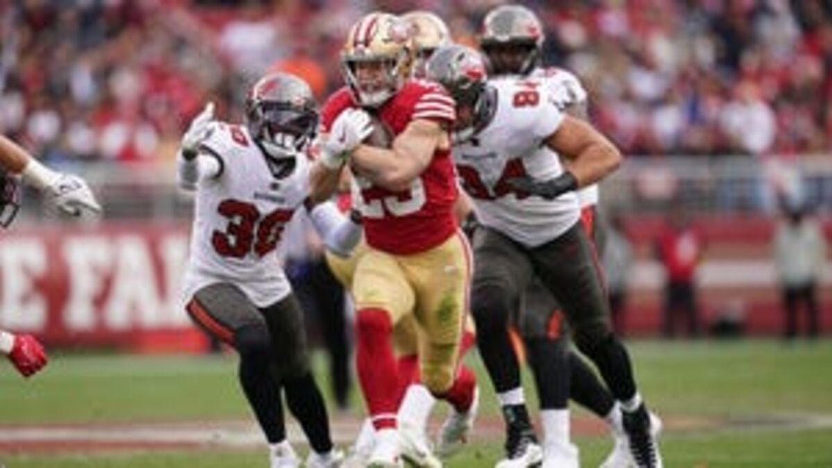 49ers, Bucs shift course, still digging for goals