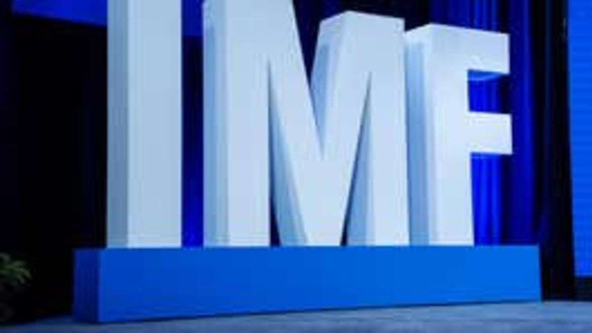 IMF: Outlook for world economy is brighter, though still modest by ...