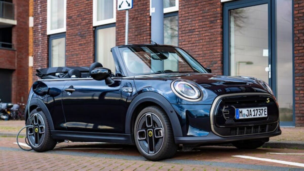 Mini Might Make an EV in North America: Report