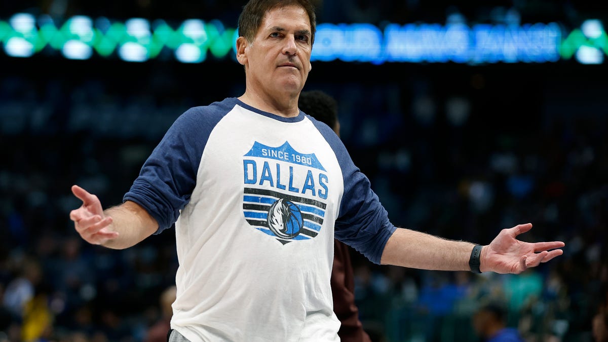 Mark Cuban says some in Silicon Valley want Trump as America's CEO Mark Cuban says some in Silicon Valley want Trump as America's CEO