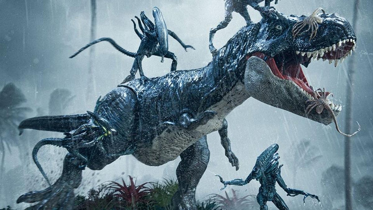 Star Wars Aliens Marvel Jurassic Park Toy Mashup Photos