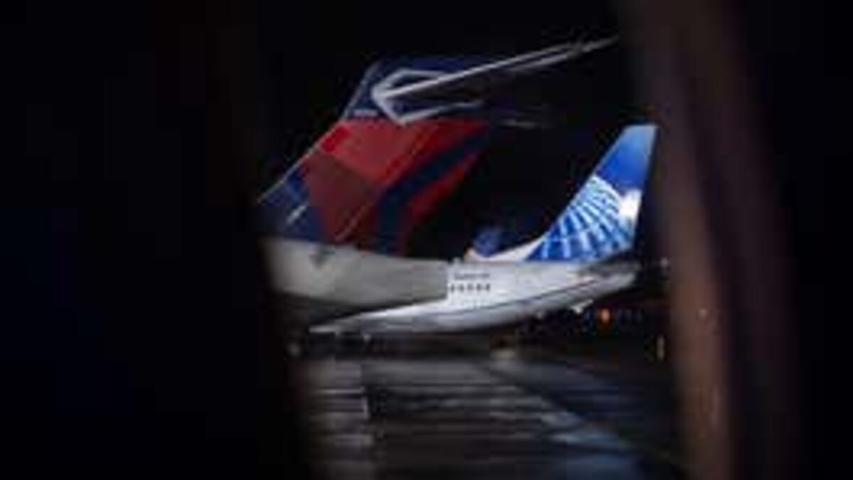 United Airlines and Delta resume flights to Israel