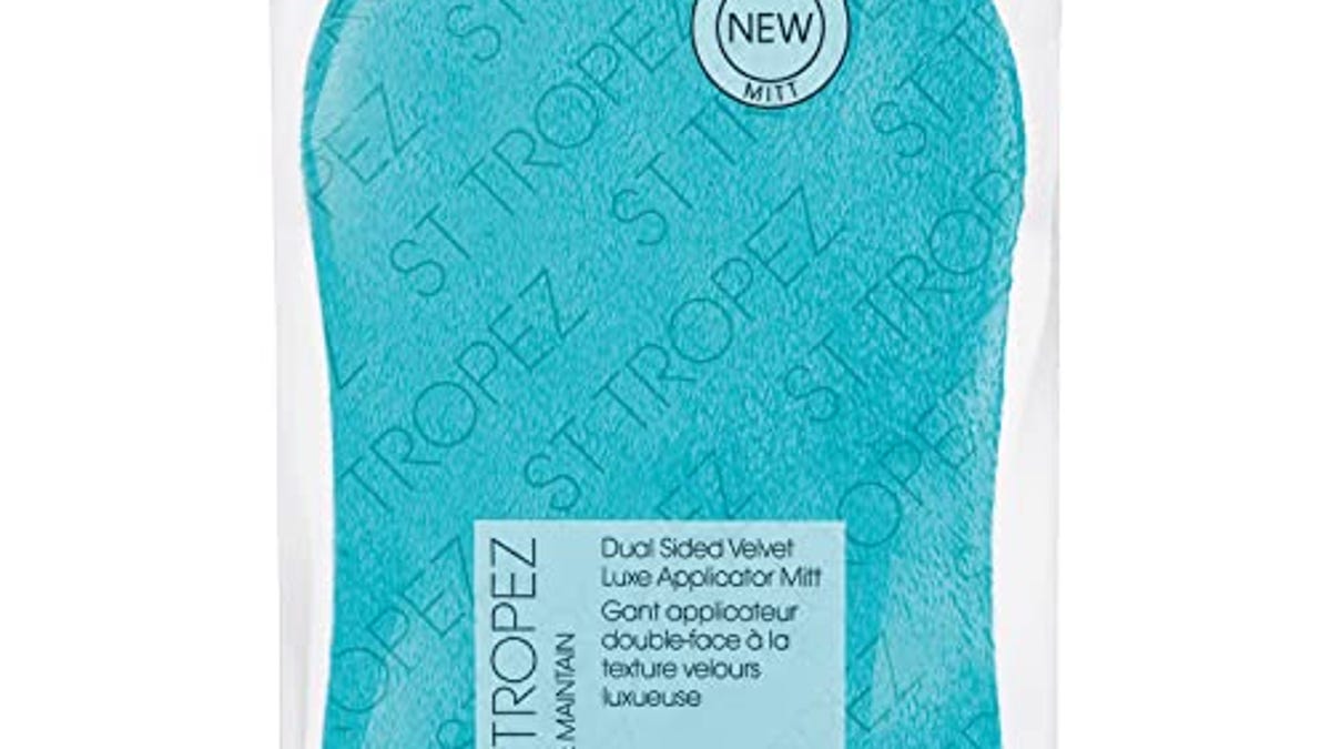 St.Tropez Double-Sided Luxe Velvet Applicator Mitt, Now 15% Off St.Tropez Double-Sided Luxe Velvet Applicator Mitt, Now 15% Off