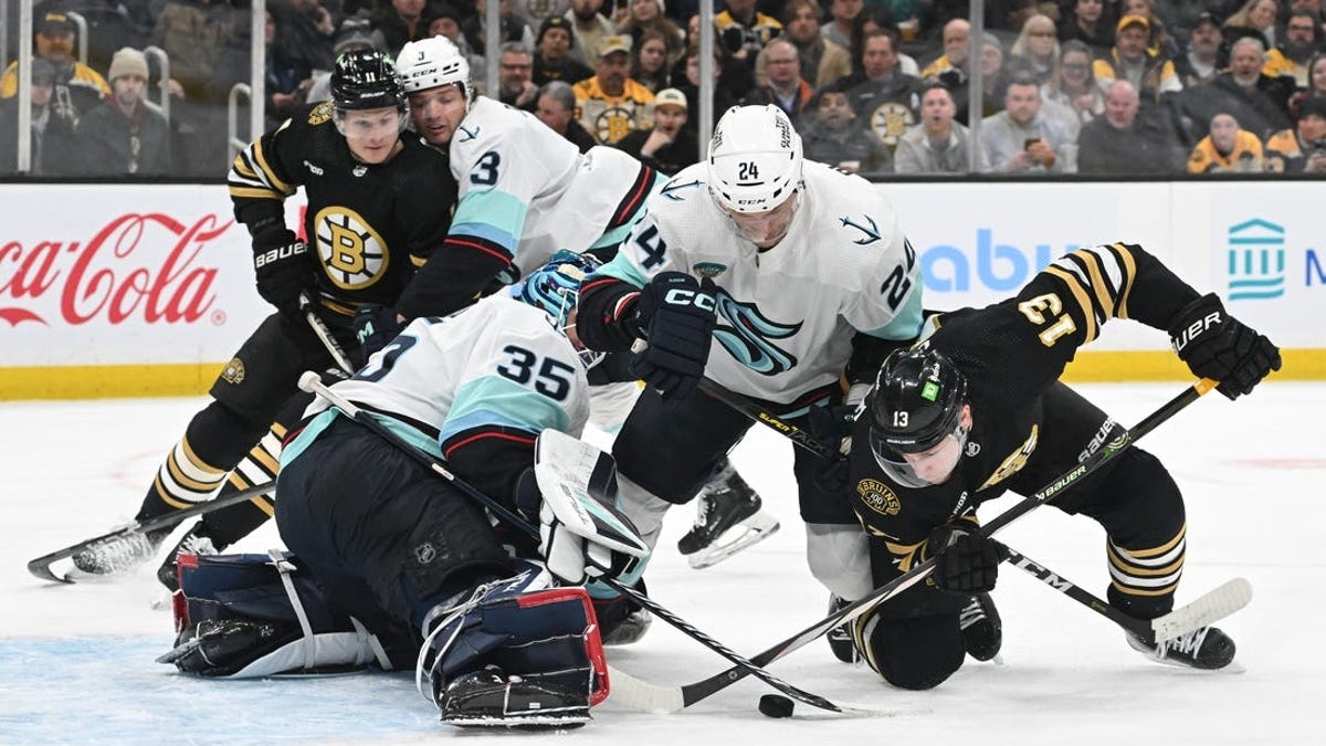 Joey Daccord, Kraken surprise slumping Bruins Joey Daccord, Kraken surprise slumping Bruins