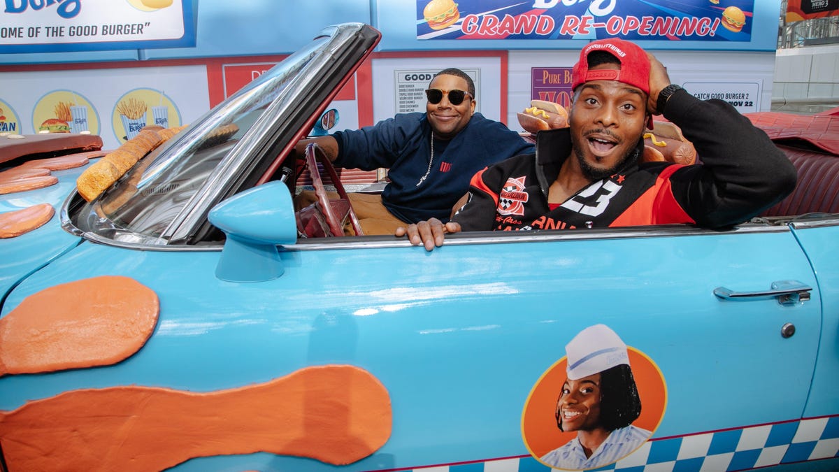 Kel Mitchell Is Recovering After Hospitalization