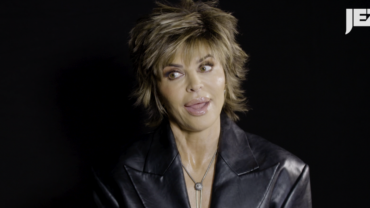 Lisa Rinna Finally Reveals the Story of Her Iconic Hairstyle