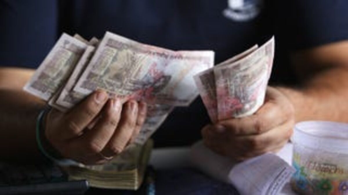 Seventh Pay Commission: Indian government gives its employees a $15 ...