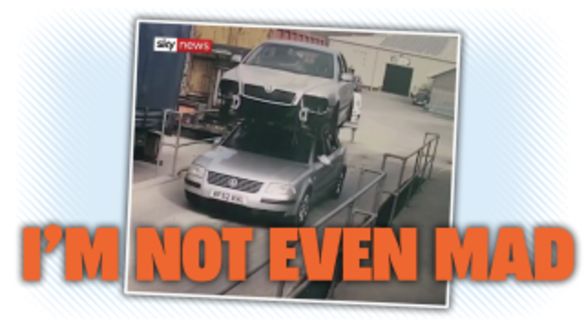 Welsh Guy Gets Fined For Driving With Another Car On His Roof And I'm ...