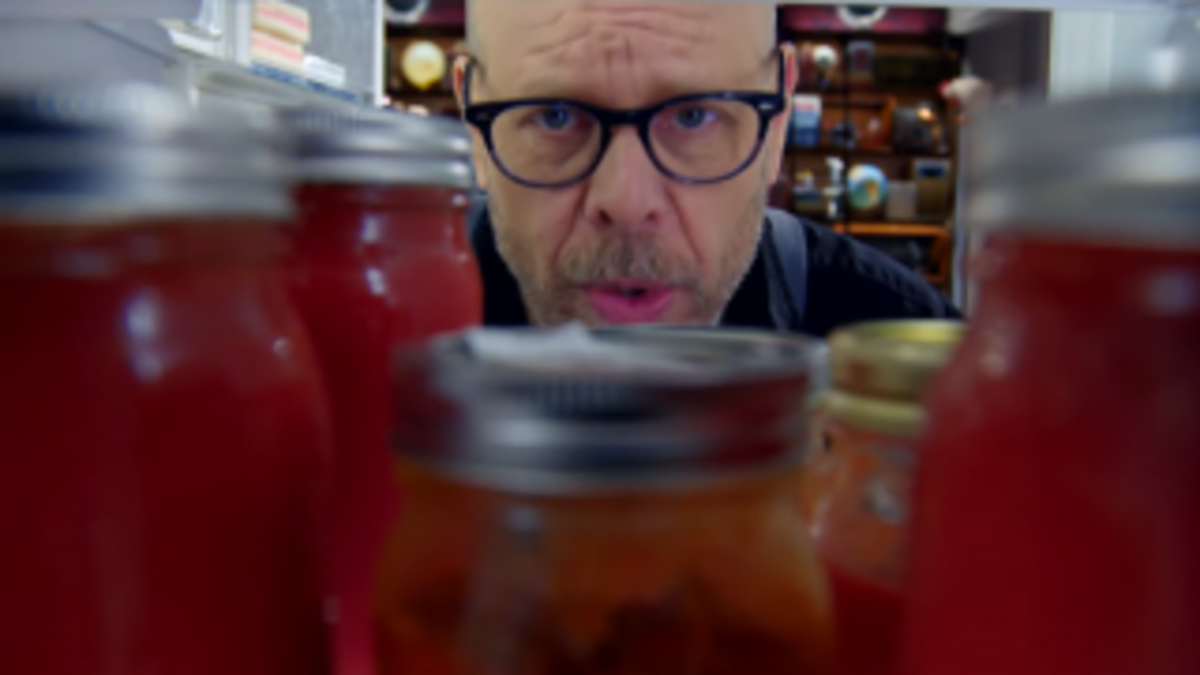 The first full episode of Good Eats: The Return is up on YouTube right now