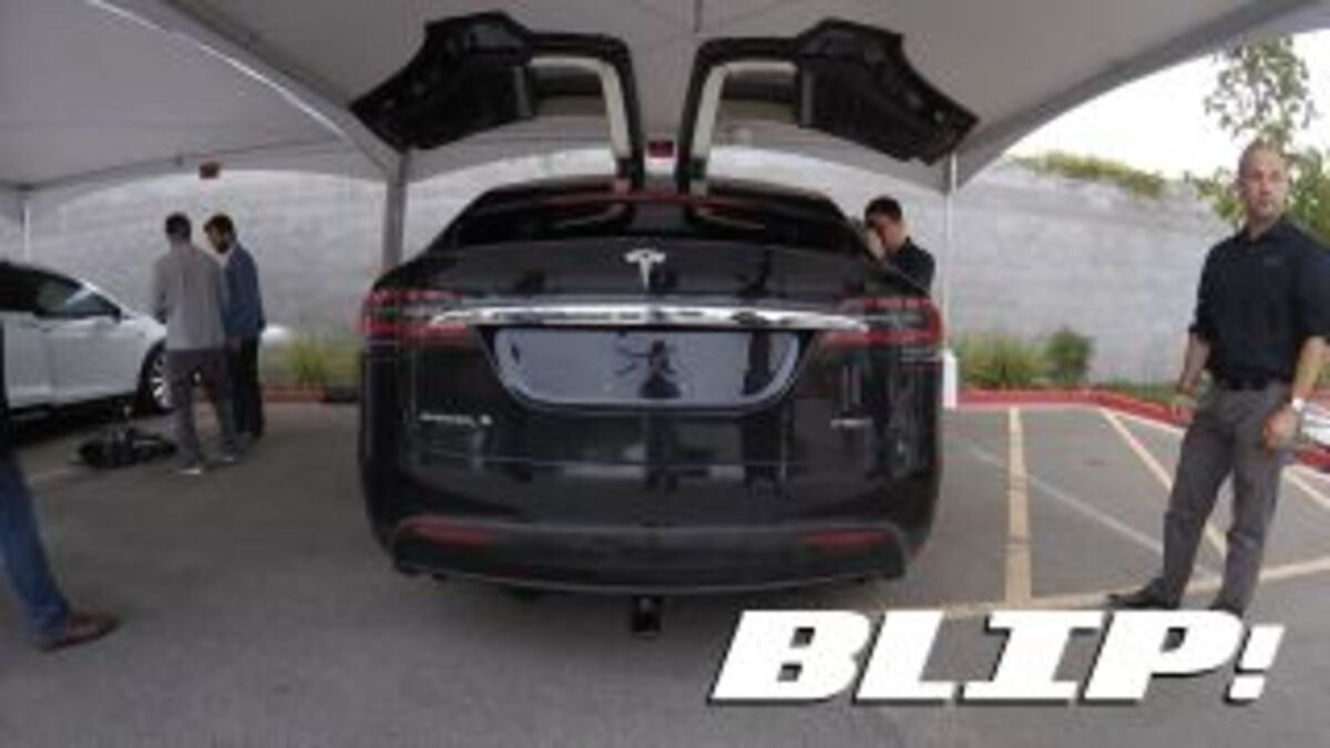 What It's Like To Drive The Tesla Model X