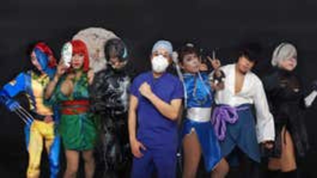 Cosplayer and Nurse: Behind the Front Lines of Coronavirus