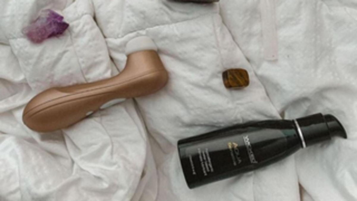 Bellesa is Giving You a Satisfyer Pro 2 for Free With Any Order Over $79