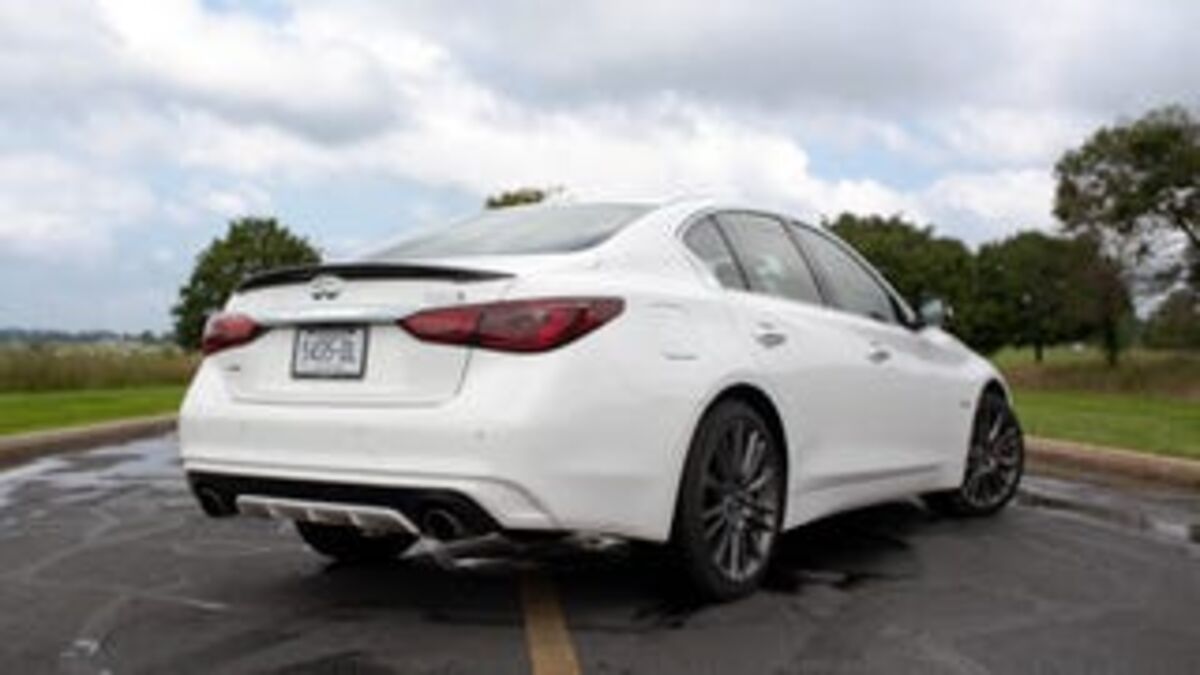 El Infiniti Q50 Red Sport AWD 2018 de 400 HP está tan cerca de ser ...