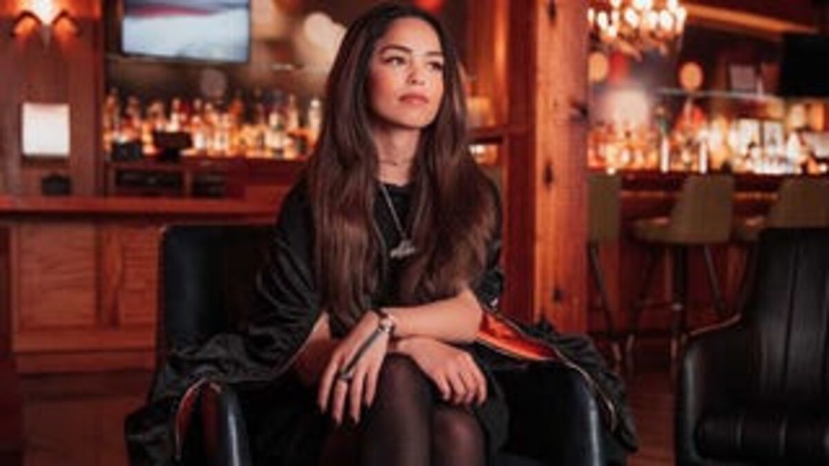 Top Female Streamer Becomes Part-Owner Of Massive Esports Organization ...