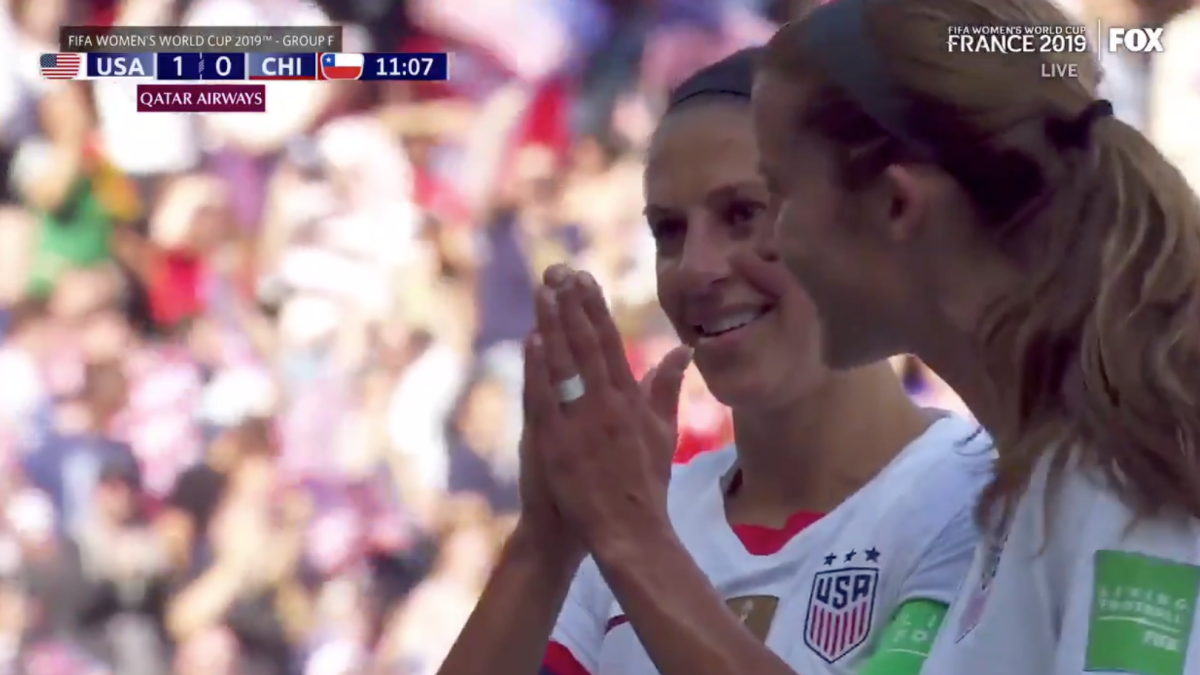 Carli Lloyd Responds To Stupid Celebration Controversy With Polite Golf ...