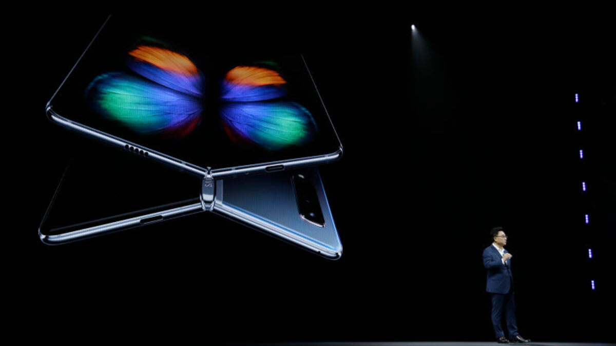 Samsung unveils a foldable phone, the Galaxy Fold