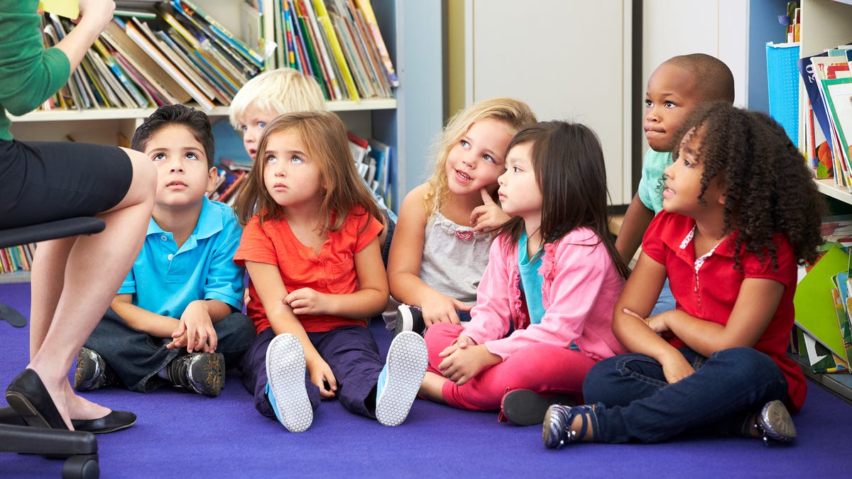 Pros And Cons Of Bilingual Education Pros And Cons Of Bilingual Education