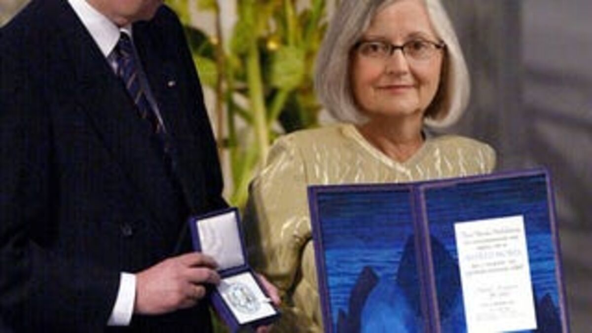 Renowned Hoo-Ha Doctor Wins Nobel Prize For Medical Advancements Down There