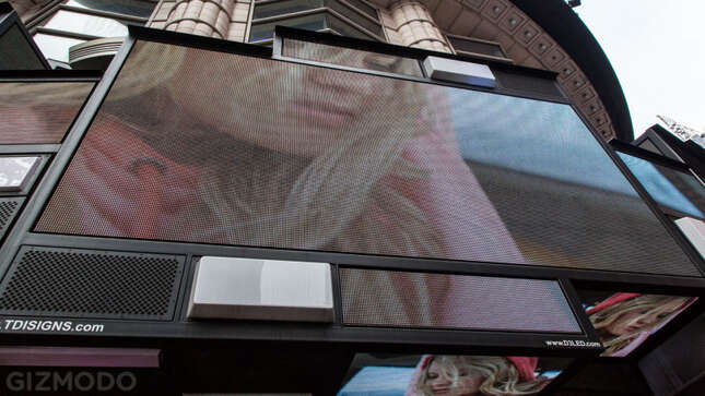 How Times Square Works