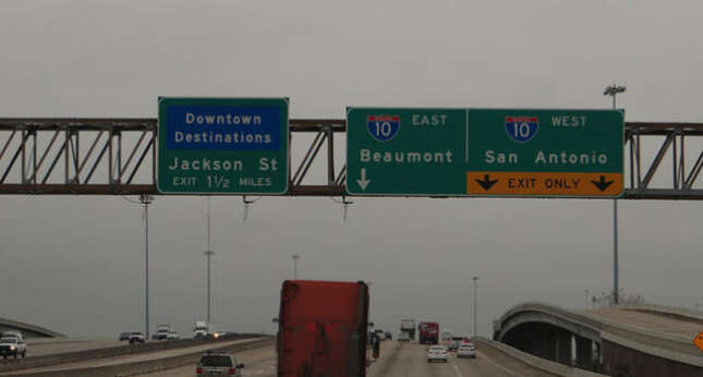 These Little Known Rules of the Road Help You Drive Smarter