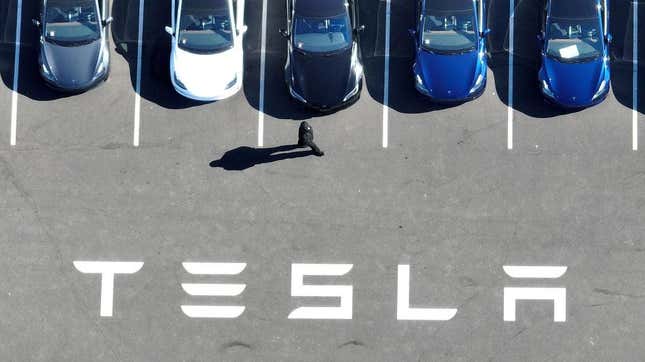 Ex Tesla Factory Worker Takes The Stand In Racial Discrimination Trial